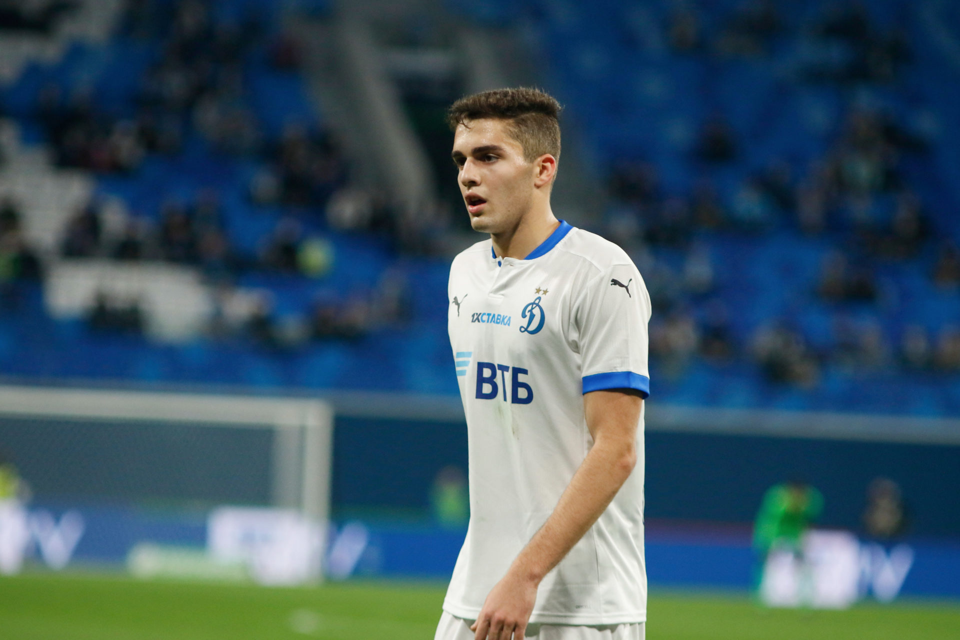 Chelsea think £12m teenager is ‘special’ and want to sign him – journalist