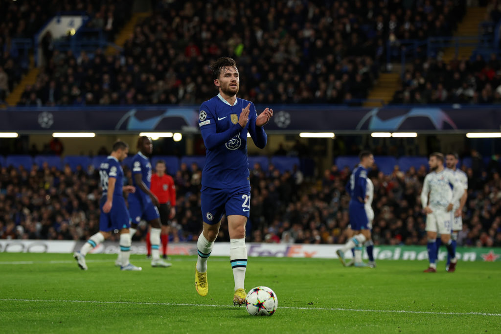 Chelsea star trains with the main group, he's been injured since November