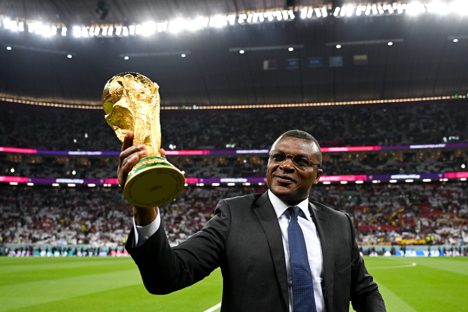 'He is clinical': Marcel Desailly says Chelsea have a real 'artist' in ...