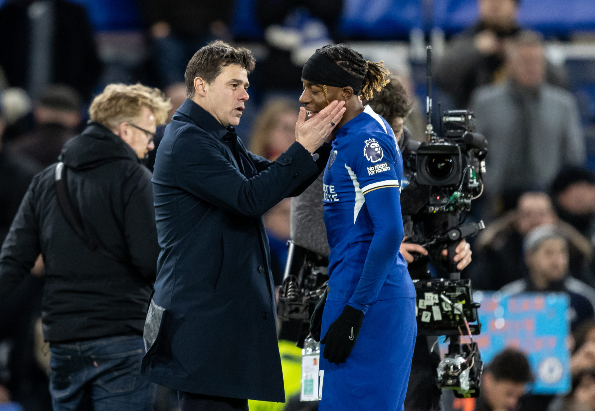 What Mauricio Pochettino was seen doing with Noni Madueke after Chelsea ...