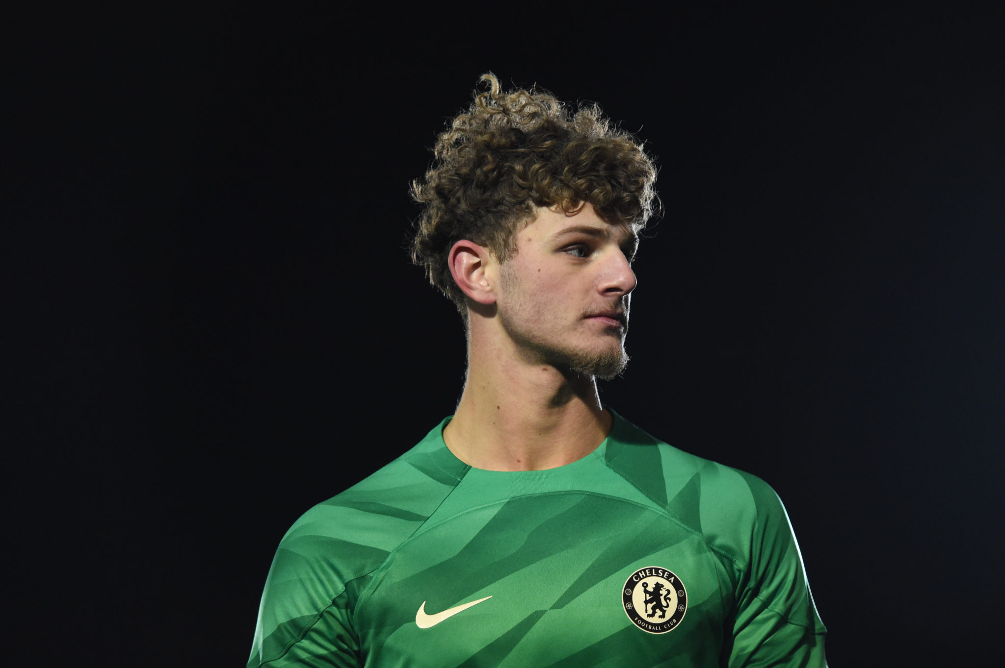Chelsea included 18-year-old prospect on their senior bench for the ...
