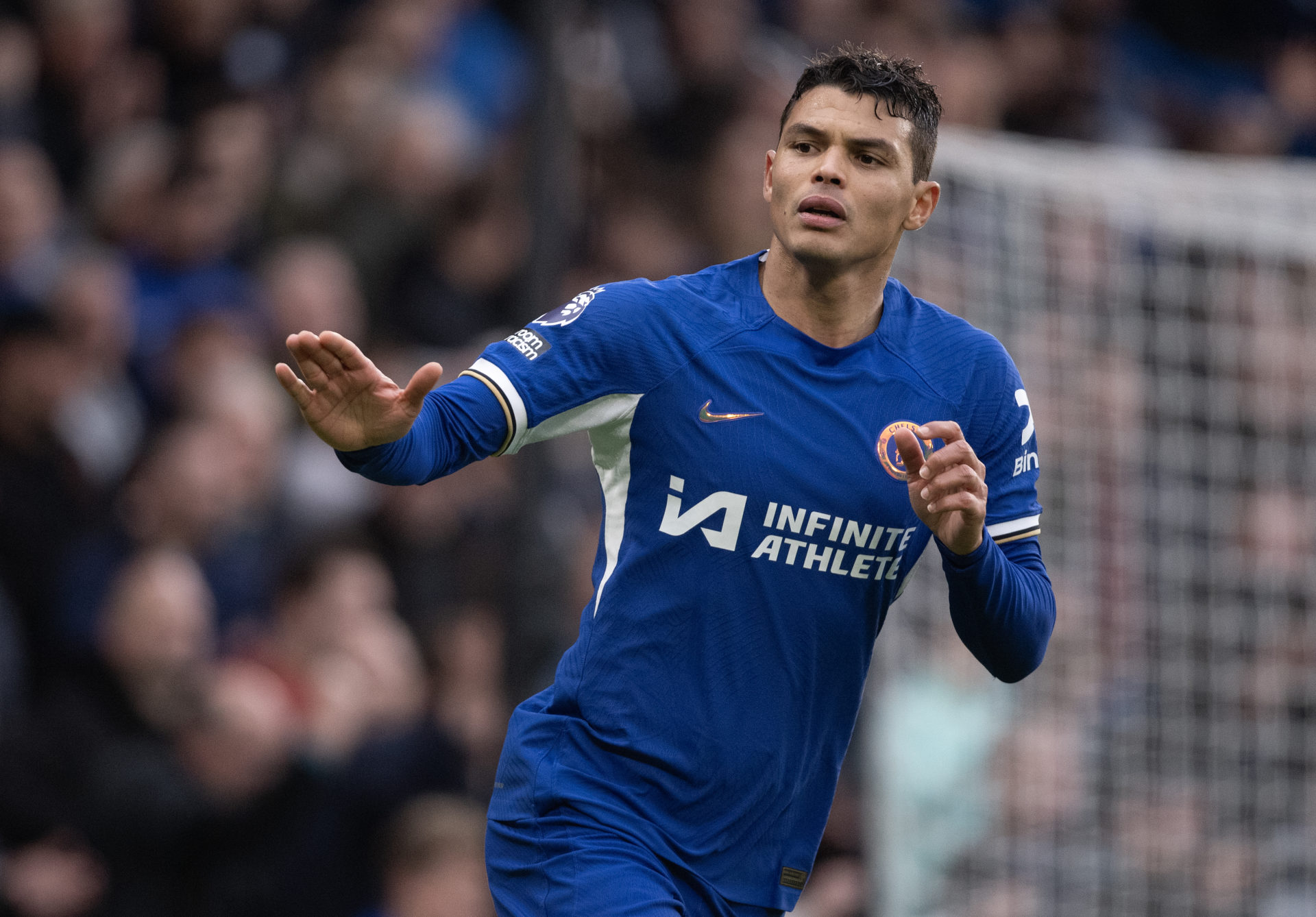 Thiago Silva sends message to Chelsea teammates after missing League ...