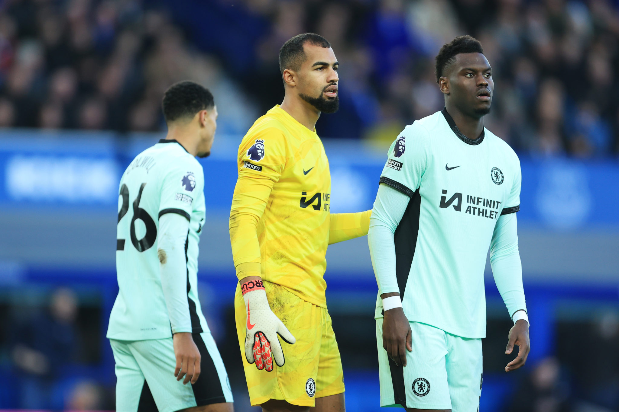 'Excellent' manager coming to Chelsea next season would be a disaster ...