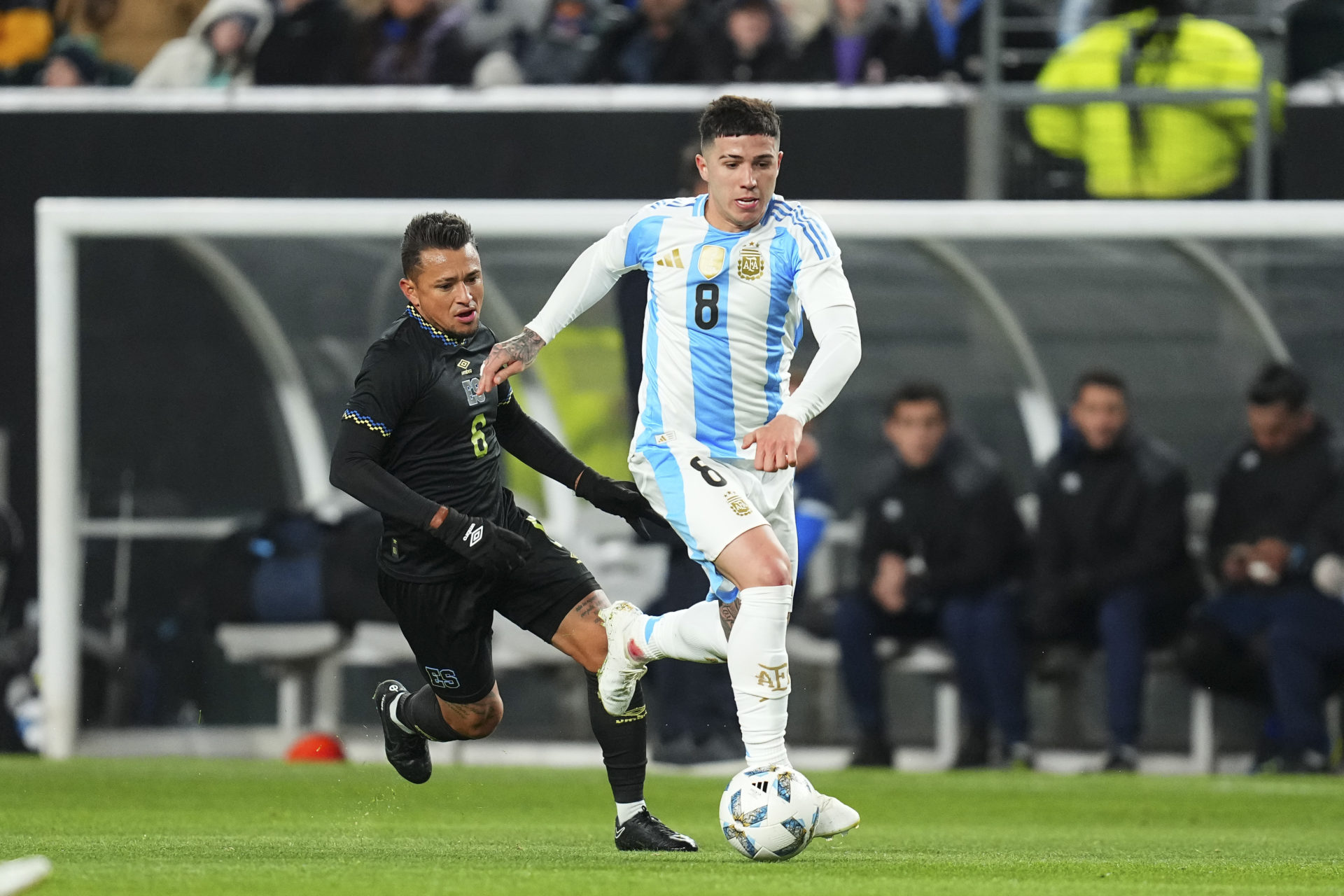 Argentine media react to Chelsea star Enzo Fernandez’s performance for ...