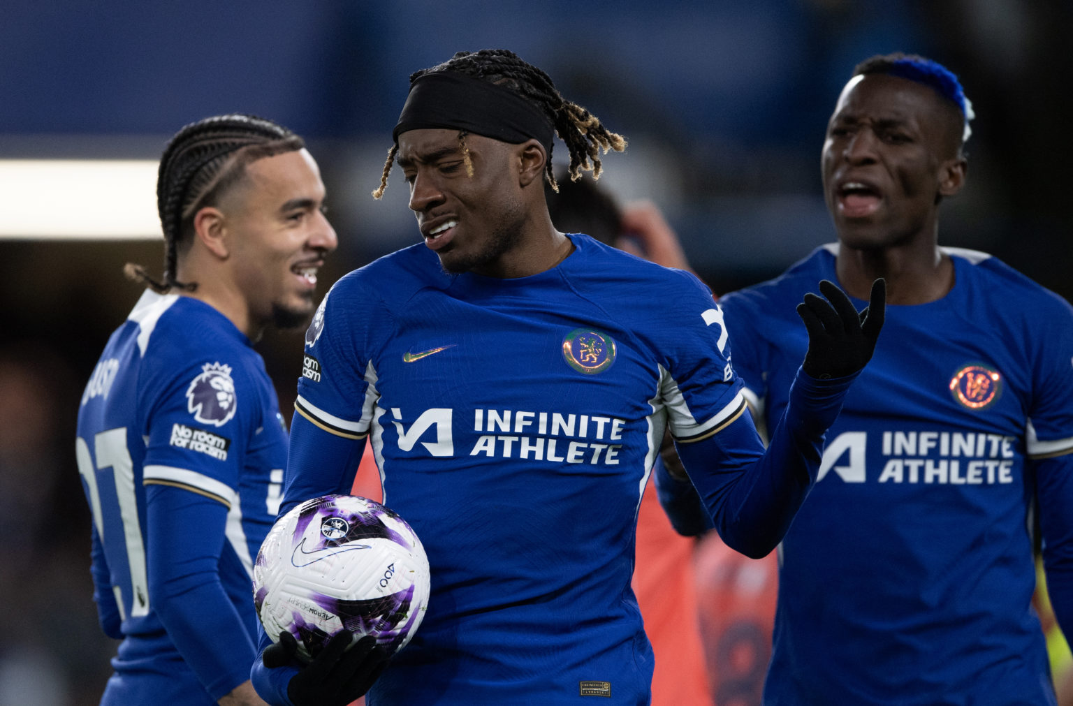 Noni Madueke shares Instagram post with Chelsea manager Mauricio ...