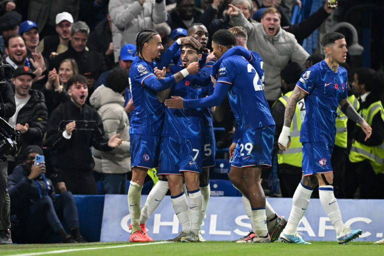 ‘Phenomenal’ Chelsea player spotted limping after 1-1 draw with Arsenal ...