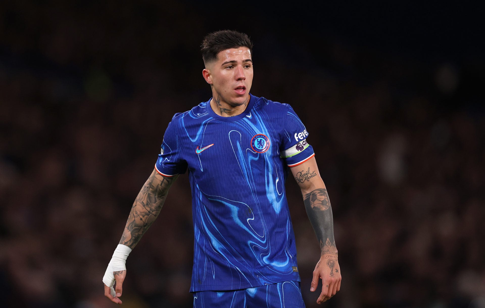 Enzo Fernandez claims he loves playing on the same team as 'exceptional ...