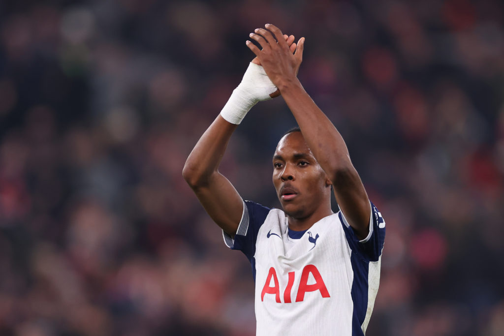Chelsea have the last laugh as £35m Tottenham player is now considering ...